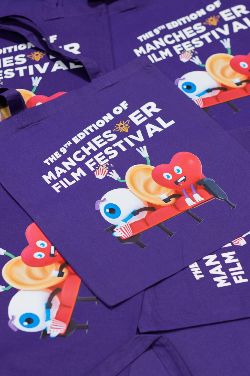 10 Creative Merch Ideas for a Profitable Online Business