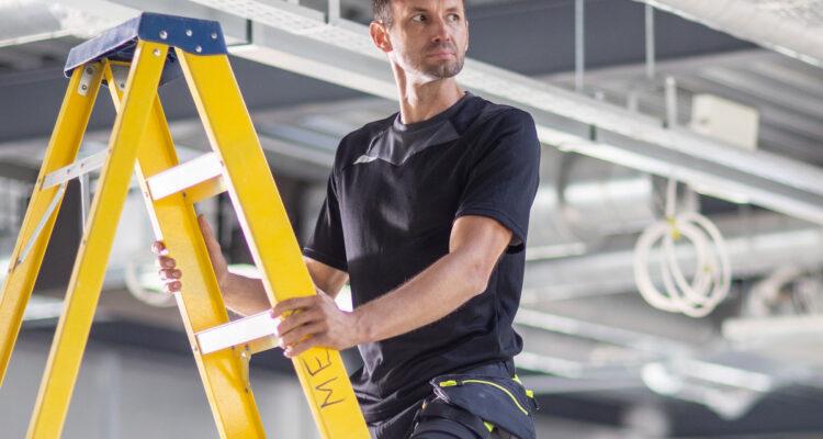 Staying Cool on the Job: Essential Summer Workwear for Construction ...